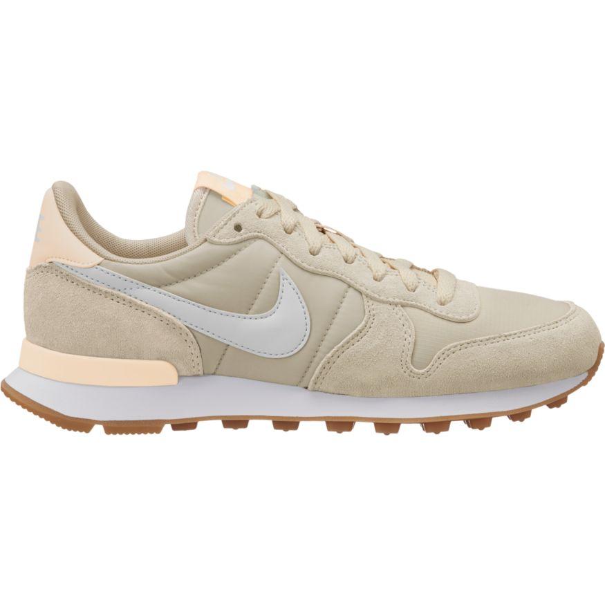 Nike Wmns Internationalist Desert Sand Summit White Us 6 5 Eu 37 5 Us